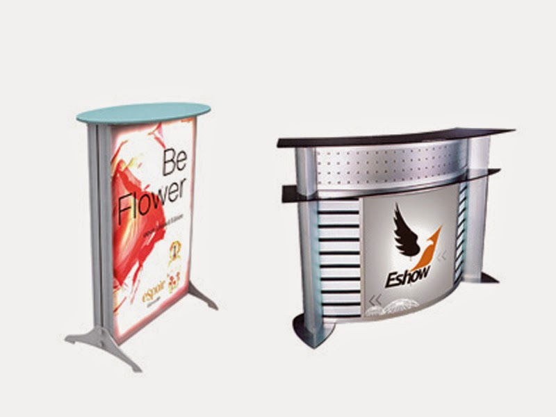 Hawk display: Trade Show Counters