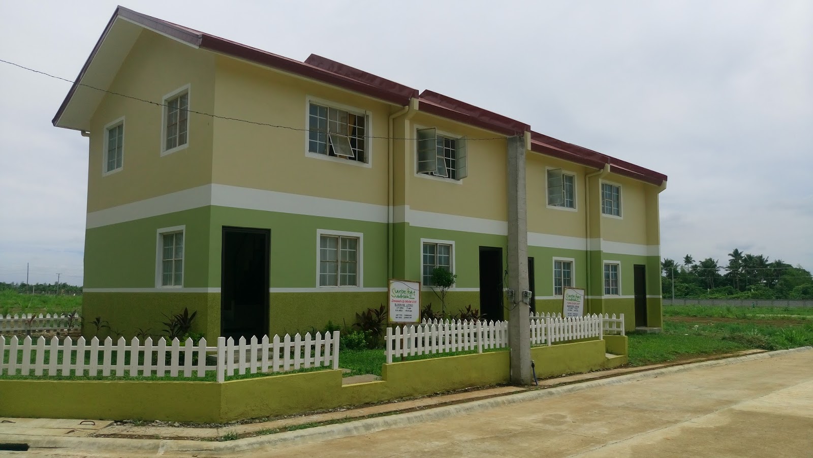 Murang Pabahay by Borland Development Corp. - Amira Townhomes Sta.Rosa ...