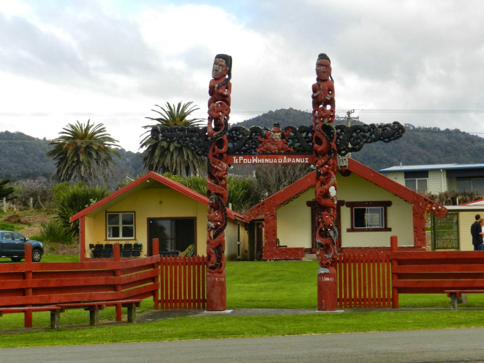 The Paddock: FSO - Entrances