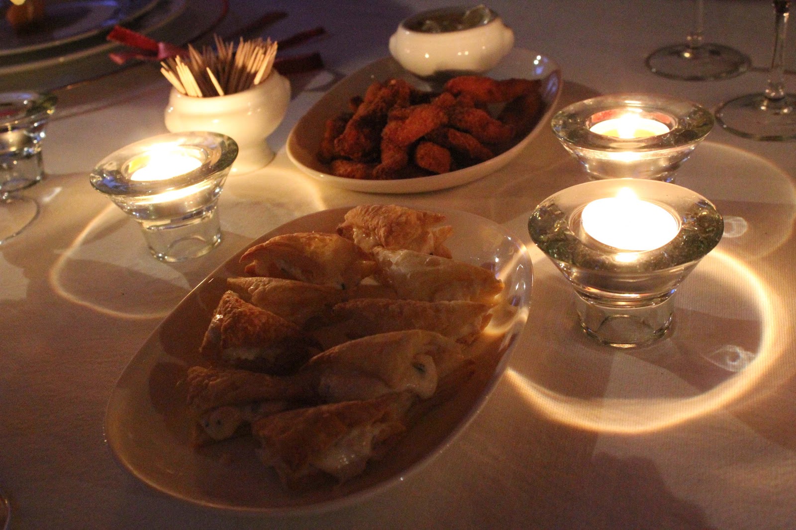 Charming Candlelight Dinner | Trendy Zahra