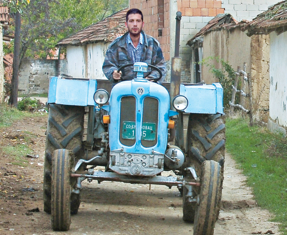 KORUPCIJA NOVI BEOGRAD: Vanja Udovičić kupio njivu!