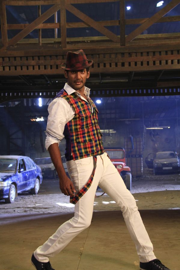 Madha Gaja Raja Sada Item Song Stills | OSMEB