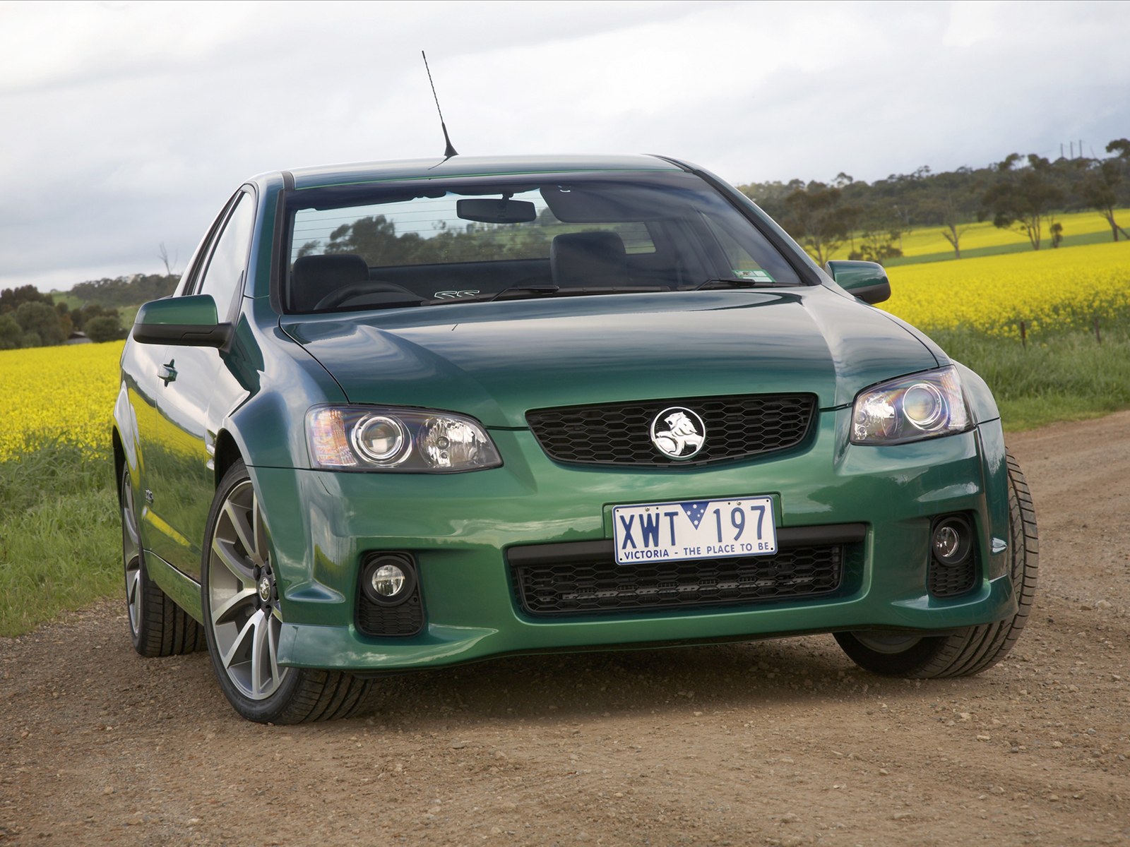 Car And Car Zone: Holden VE II Commodore SSV 2011 new cars, car reviews ...