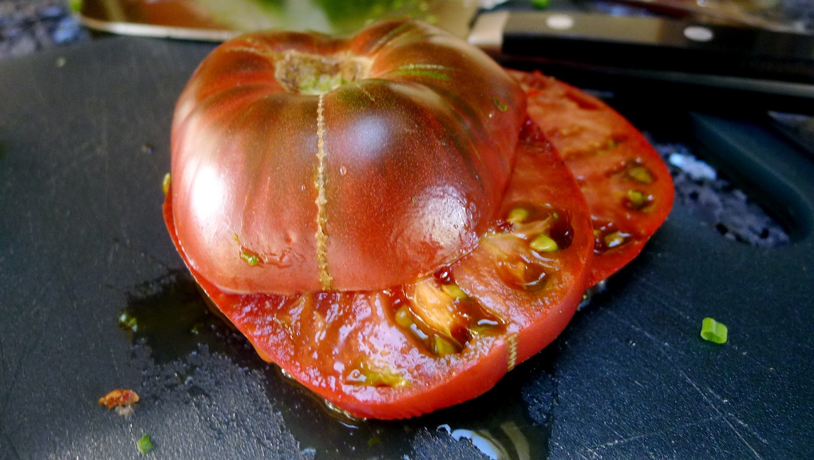 newFOOD tuesdayz: Heirloom Wedge Salad