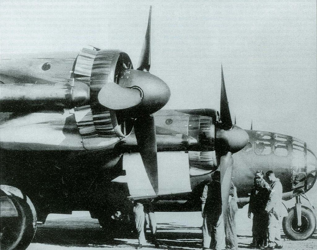 Airplanes in the skies + FAF history: Messerschmitt Me 264