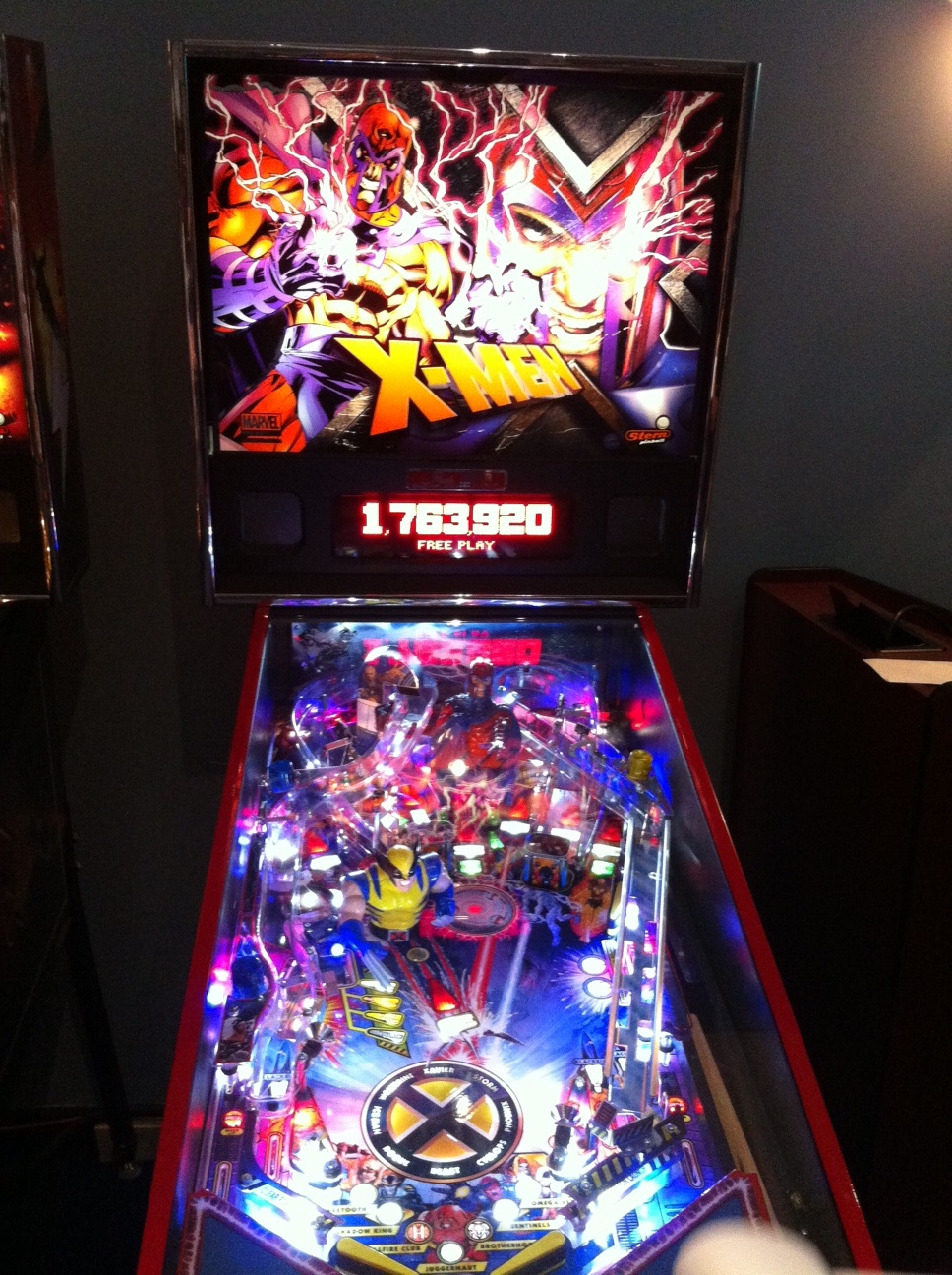 Bright Lights Bumper City: Toronto Pinball Blog: Second Look at X-MEN