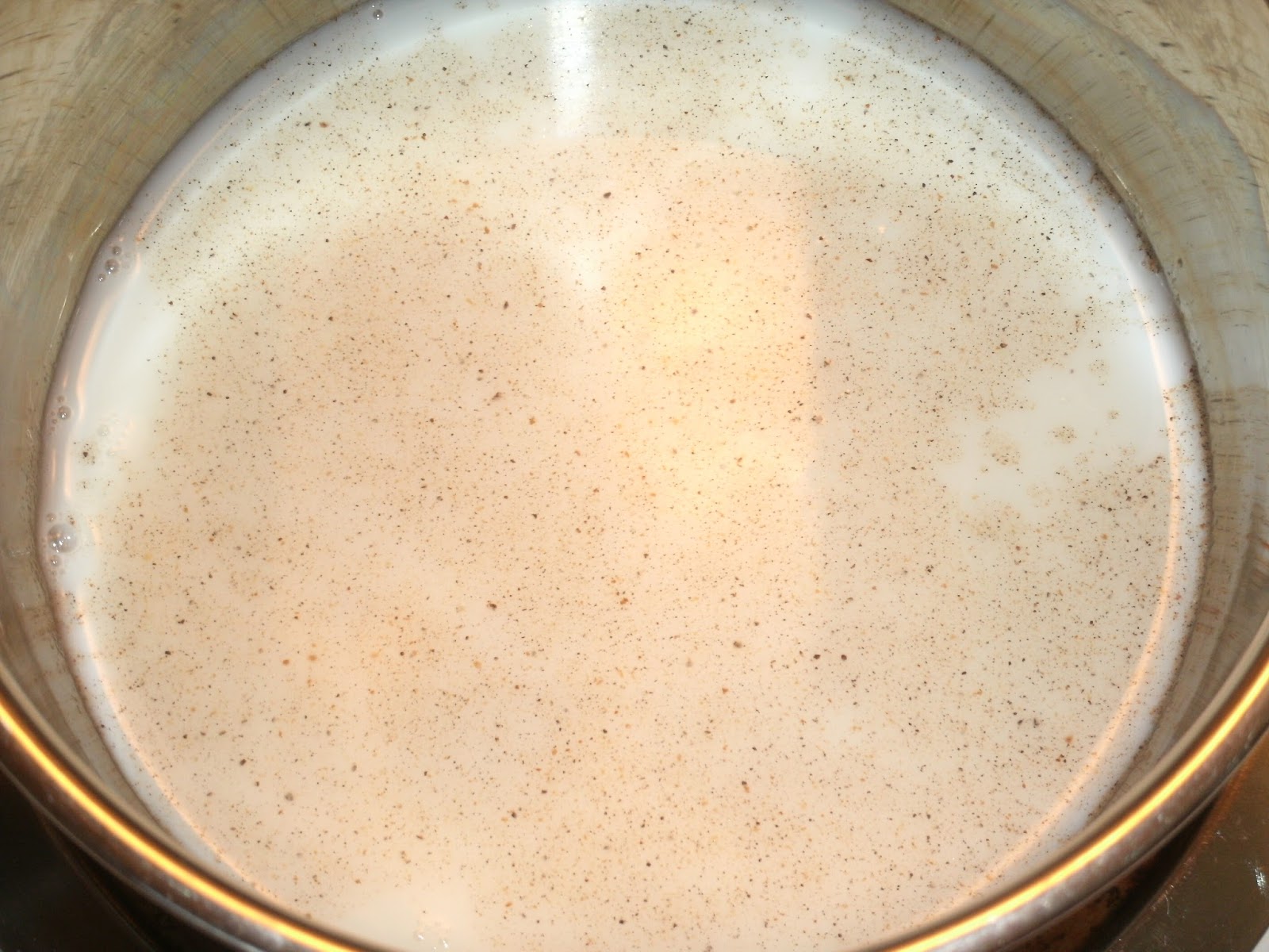 Afghani Pink Milk Tea (Qaimaq Chai)
