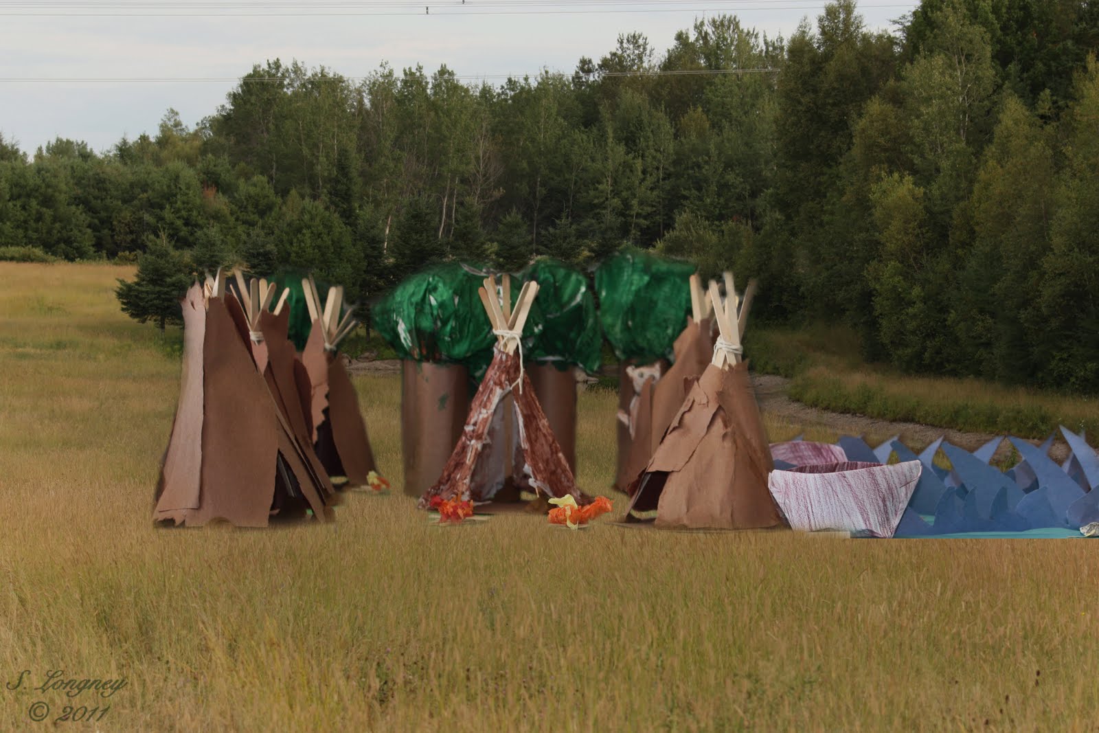 Capturing Life One Picture at a Time: Day 84 - Algonquin Village