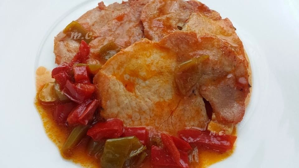 Filetes de lomo en salsa de pimientos