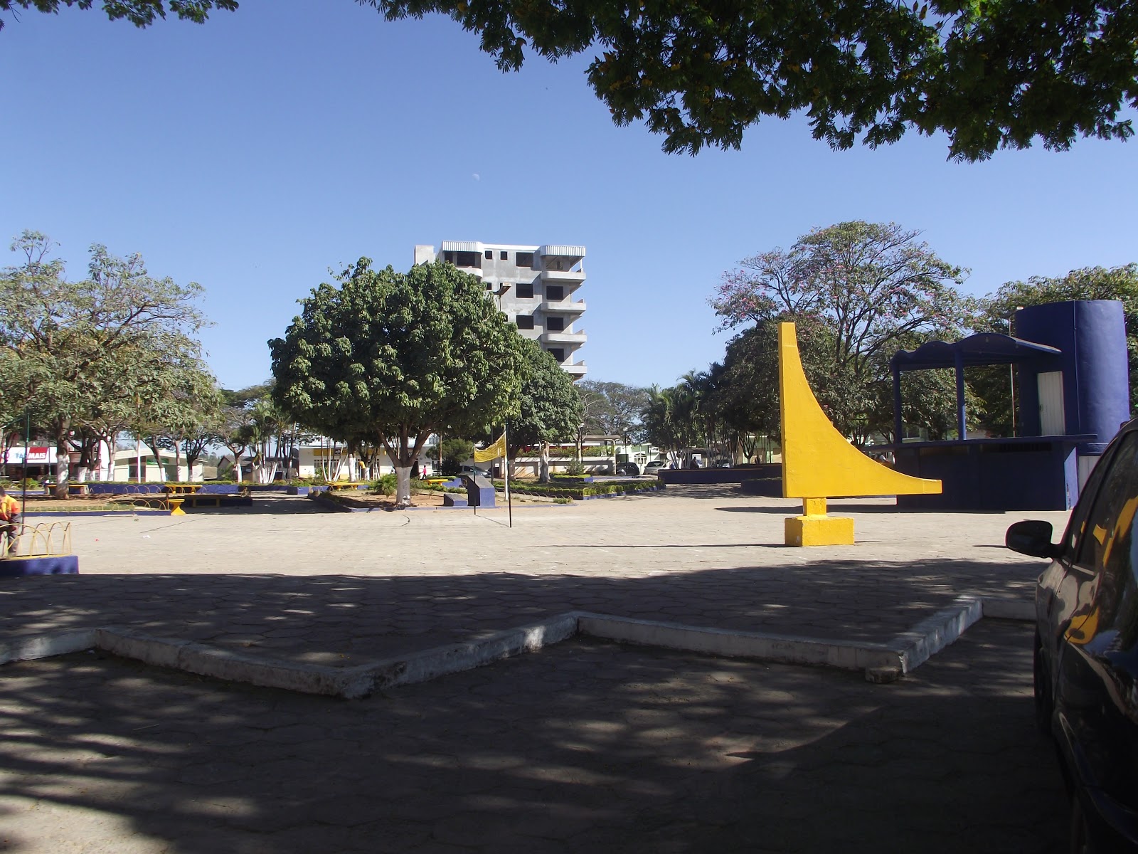 TURISTANDO PELO MUNDO: Igaratinga, Minas Gerais - Cercada pelo mar de ...