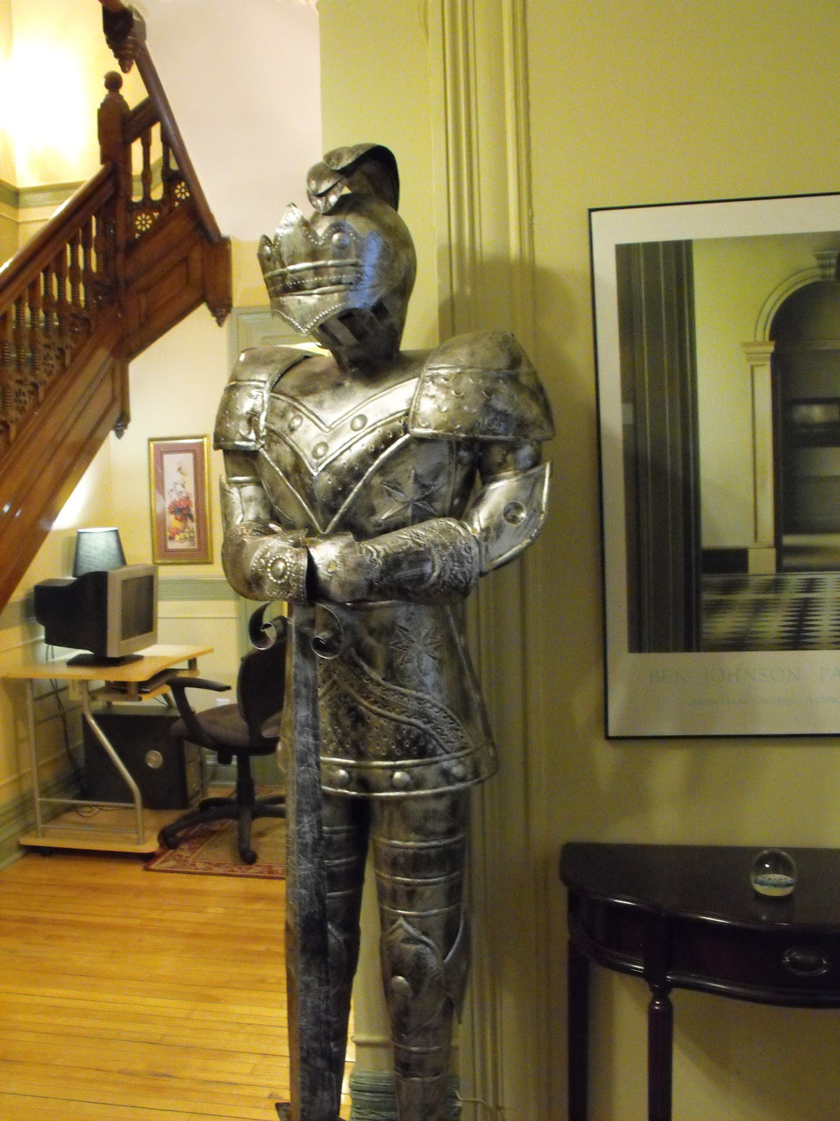 A Knight at Chipman Hill Suites