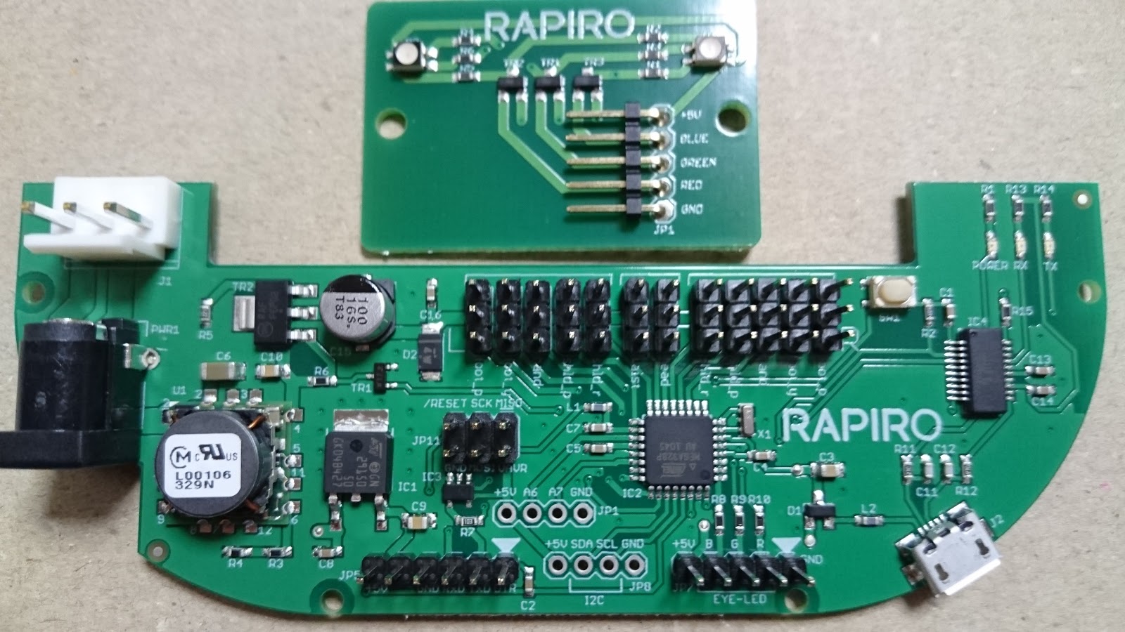 RAPIRO(Raspberry pi 2対応版) が届いたのでレビュー ～開封→組み立て→動作確認～