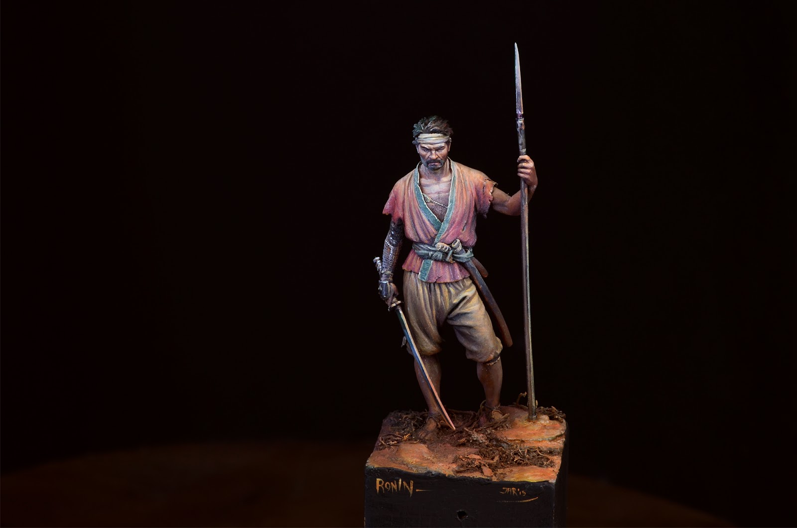 Colorful Ronin | planetFigure | Miniatures