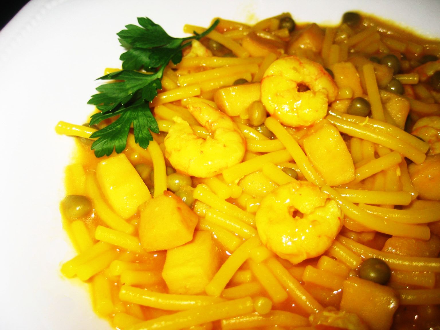 LAS RECETAS DE MAMA ROSA: Fideos con mariscos