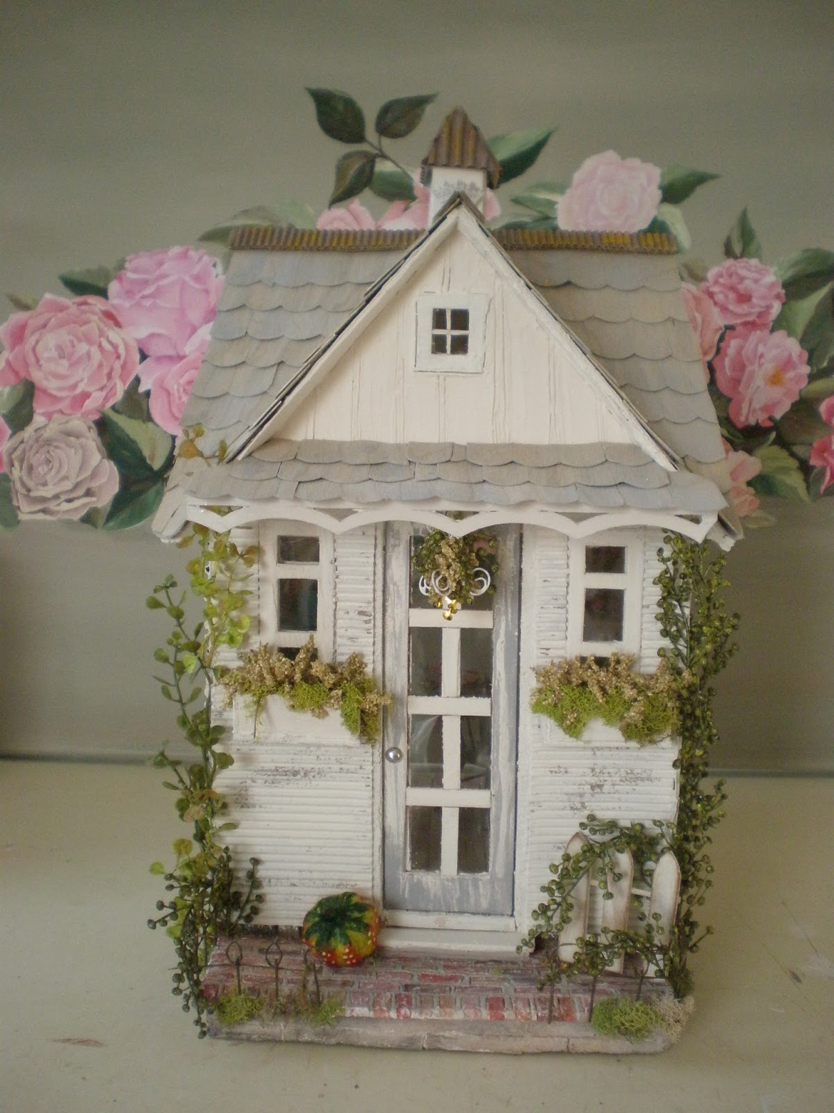 Cinderella Moments: The Craft Studio Custom Dollhouse
