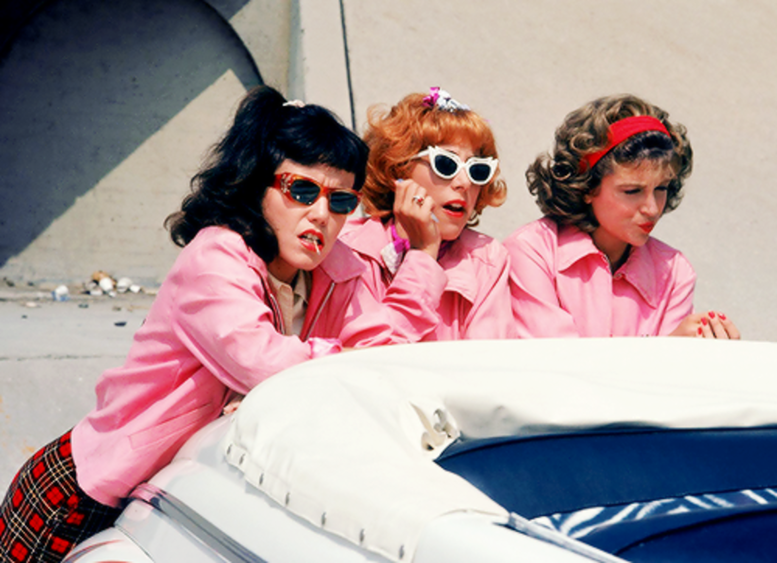 Mais de 50 fotos de Grease: Cenas, bastidores, premiere e mais Lady ...