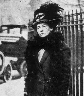 Grandmothers Choice: Votes For Women: 20. Memory Wreath: Emily Wilding ...