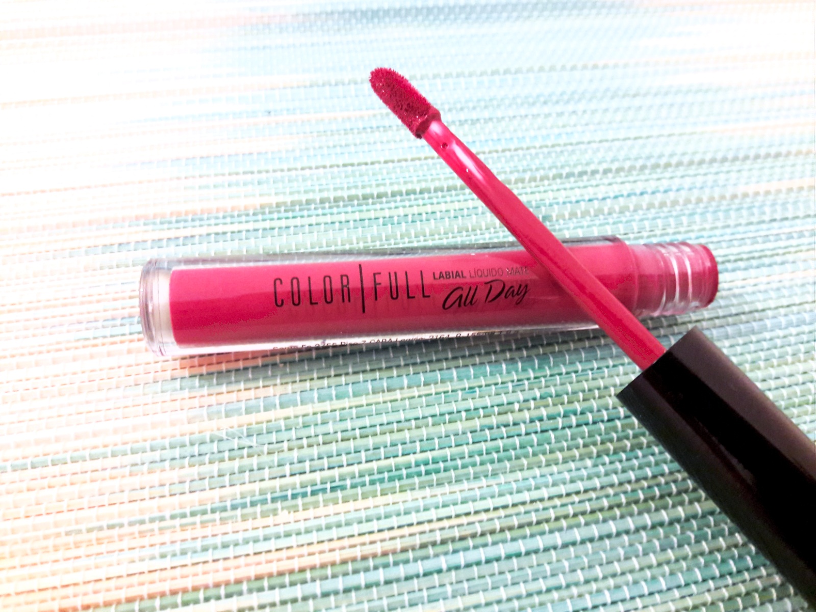 Reseña: Labiales Matte de Fuller Cosmetics - Sol Naddeo