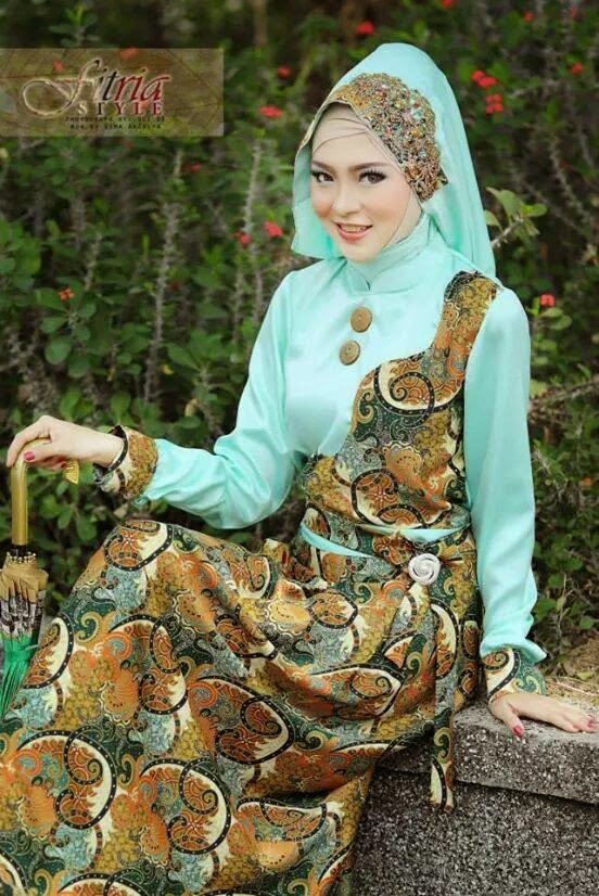 RUMAH HIJAB SAVANA: GHAMIRA DRESS BY FITRIA STYLE