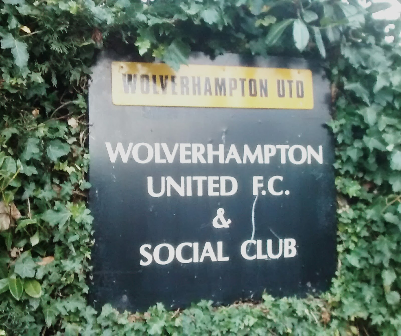 WEST MIDLAND TRAVELLER: WOLVERHAMPTON UNITED 6 - 1 SIKH HUNTERS