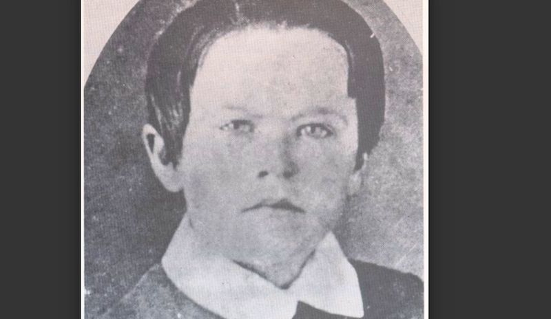 A Hero Mother - An Inspiring Story of Thomas Alva Edison - A Must Read