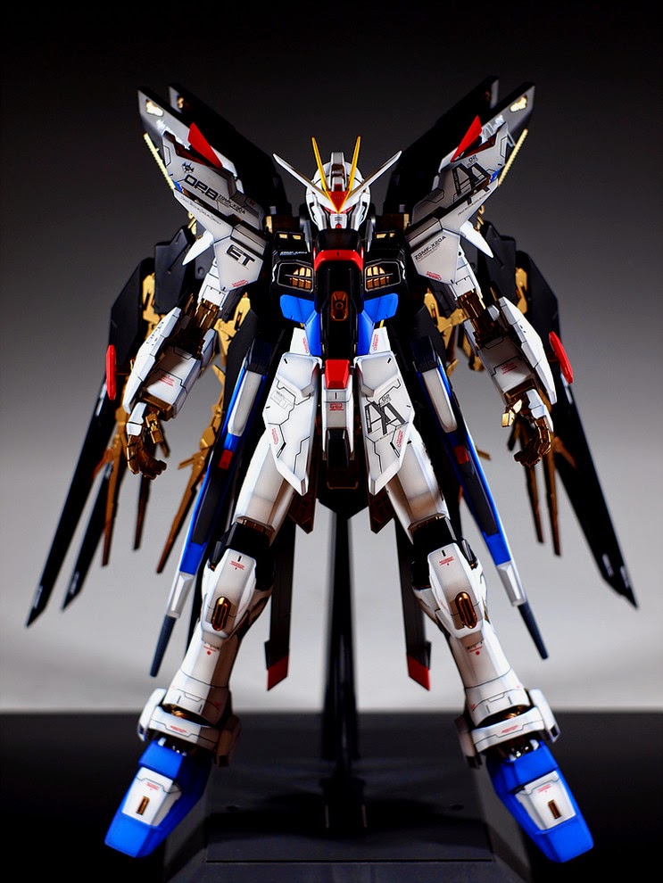 Painted Build: PG 1/60 Strike Freedom Gundam
