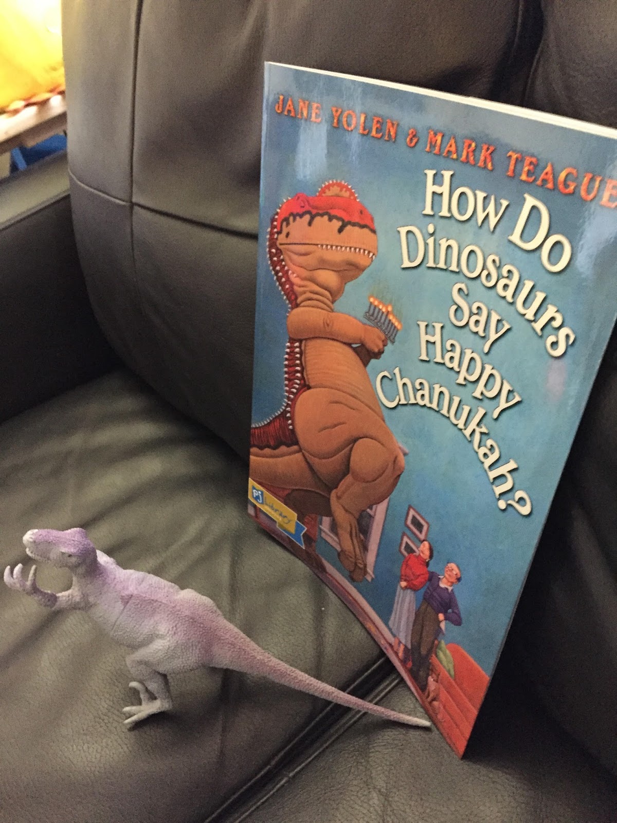 In Praise of Play: Chanukah, Oh Chanukah: Alphabet, Aleph-Bet & Early ...