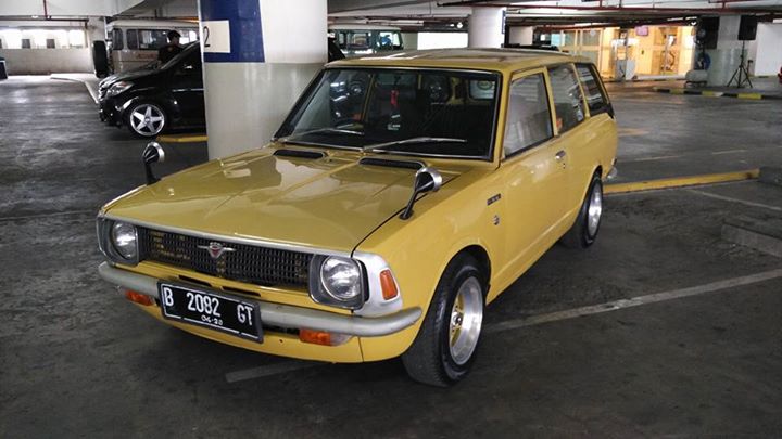 Yang Demen Mobil Retro Japan Dijual Corolla KE26 tahun 1971 Station ...