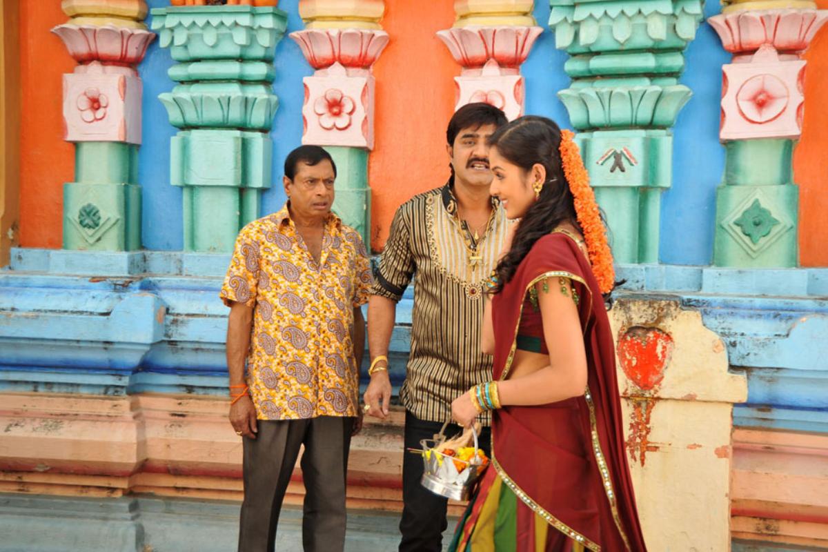 Devaraya Movie Stills - Wallwoods