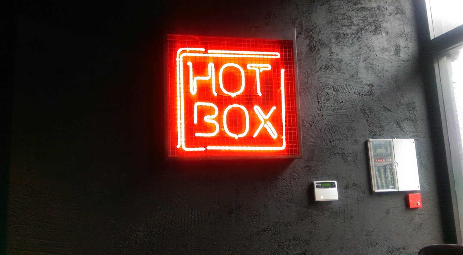 Food and Drinks Noob: Hotbox