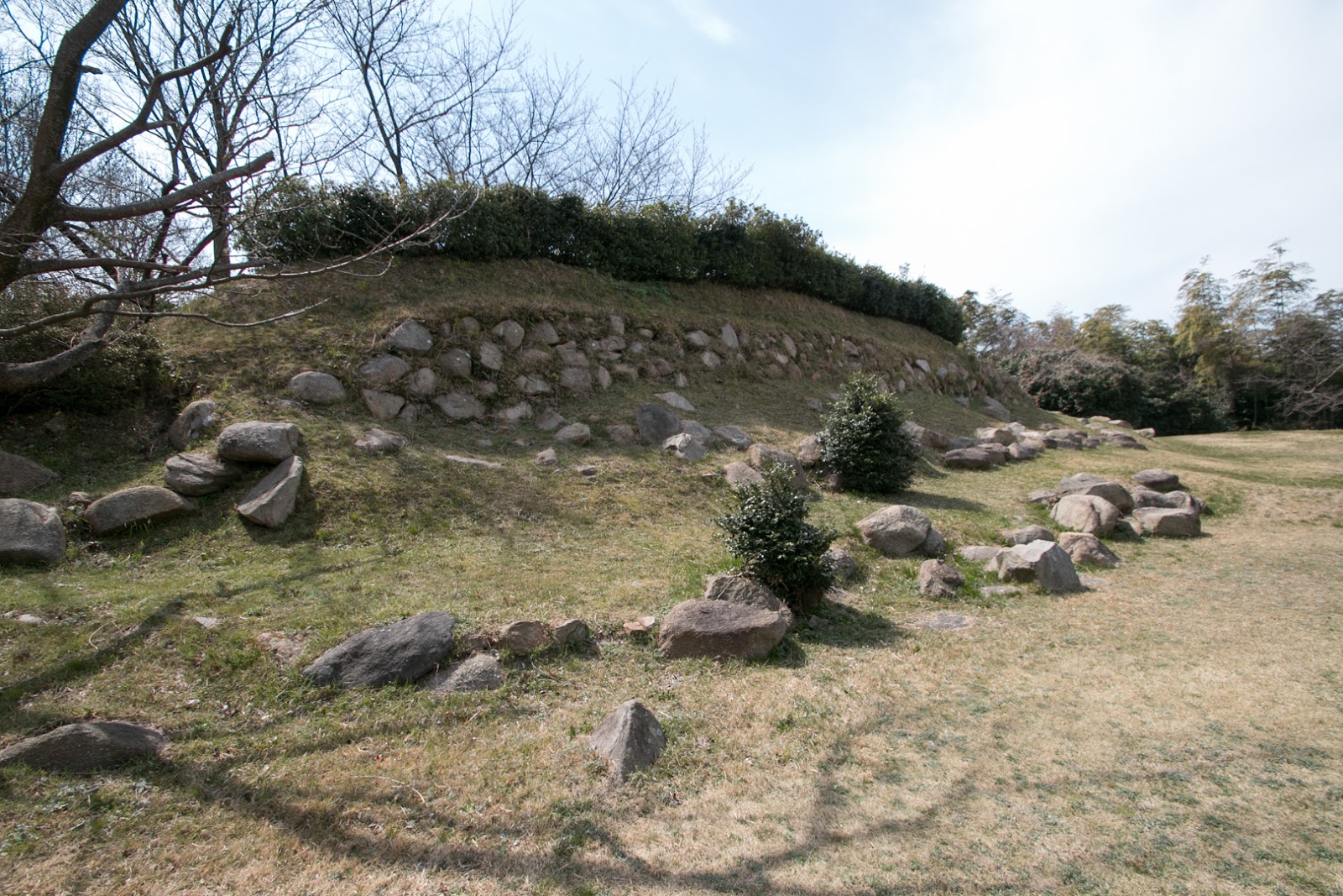 Shimotsui Castle -Castle looking down straight and bridge- | Japan ...