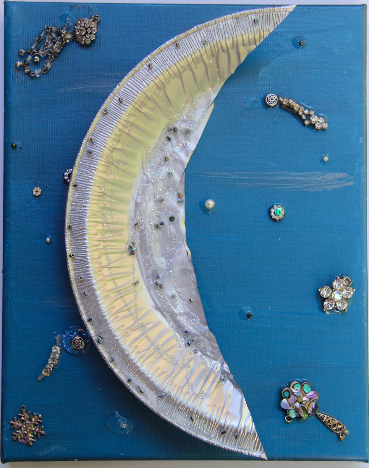 Da Diddley Craft Craft: Aluminum Pie Pan Moon