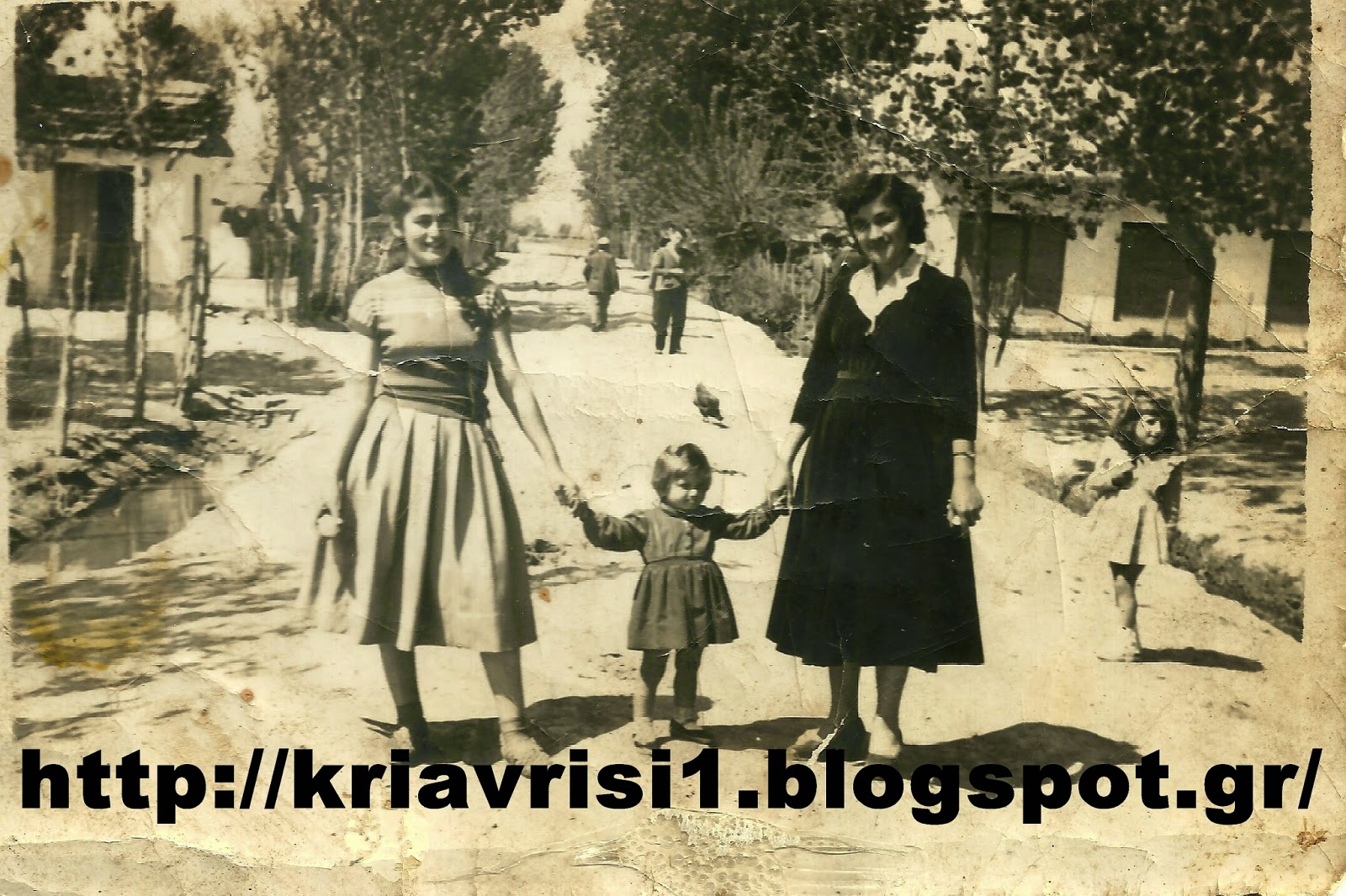 ΠΑΛΙΑ ΚΡΥΑ ΒΡΥΣΗ . Η ιστορία του τόπου μας μέσα από φωτογραφίες ...