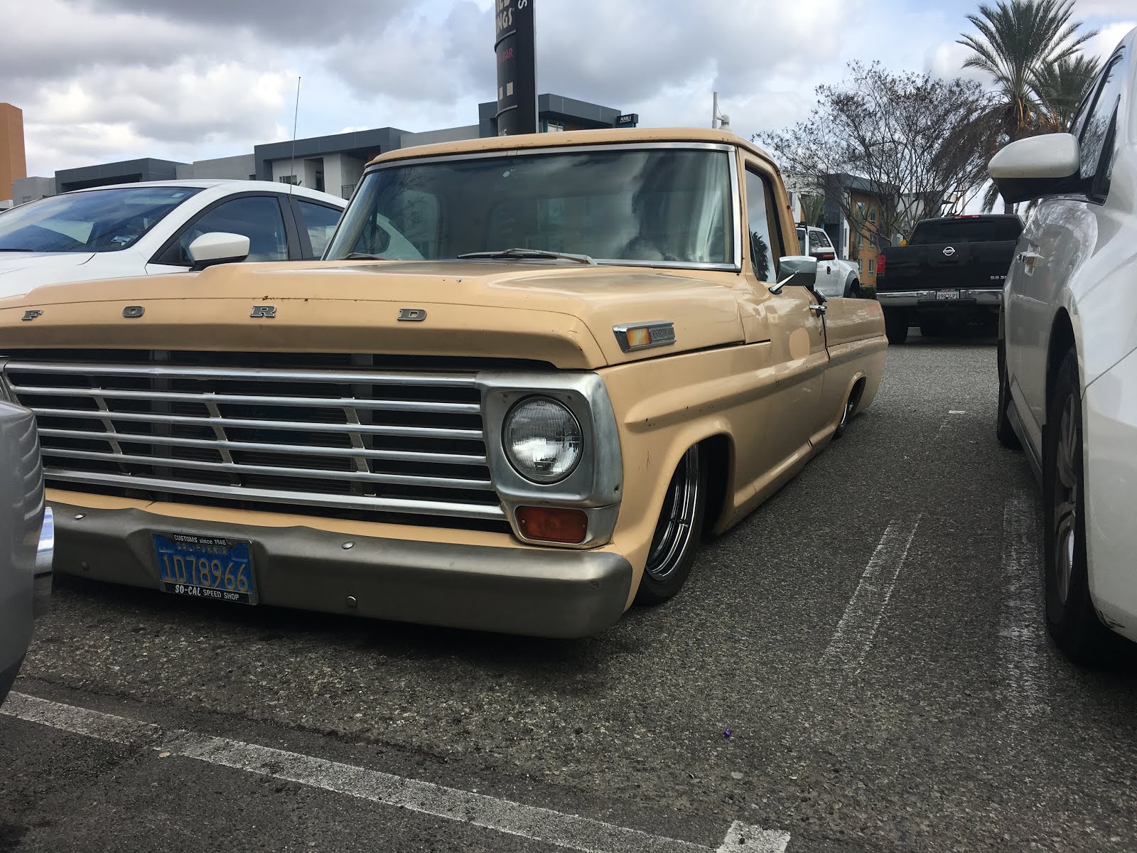 Lowrider Ford Trucks