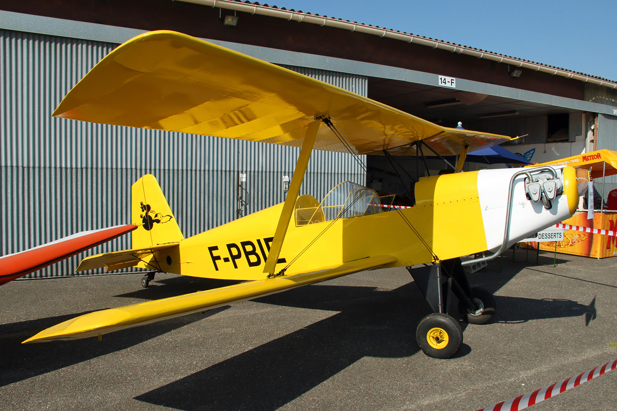 Eastwings: Indraéro Aéro 101 * Private * F-PBIE