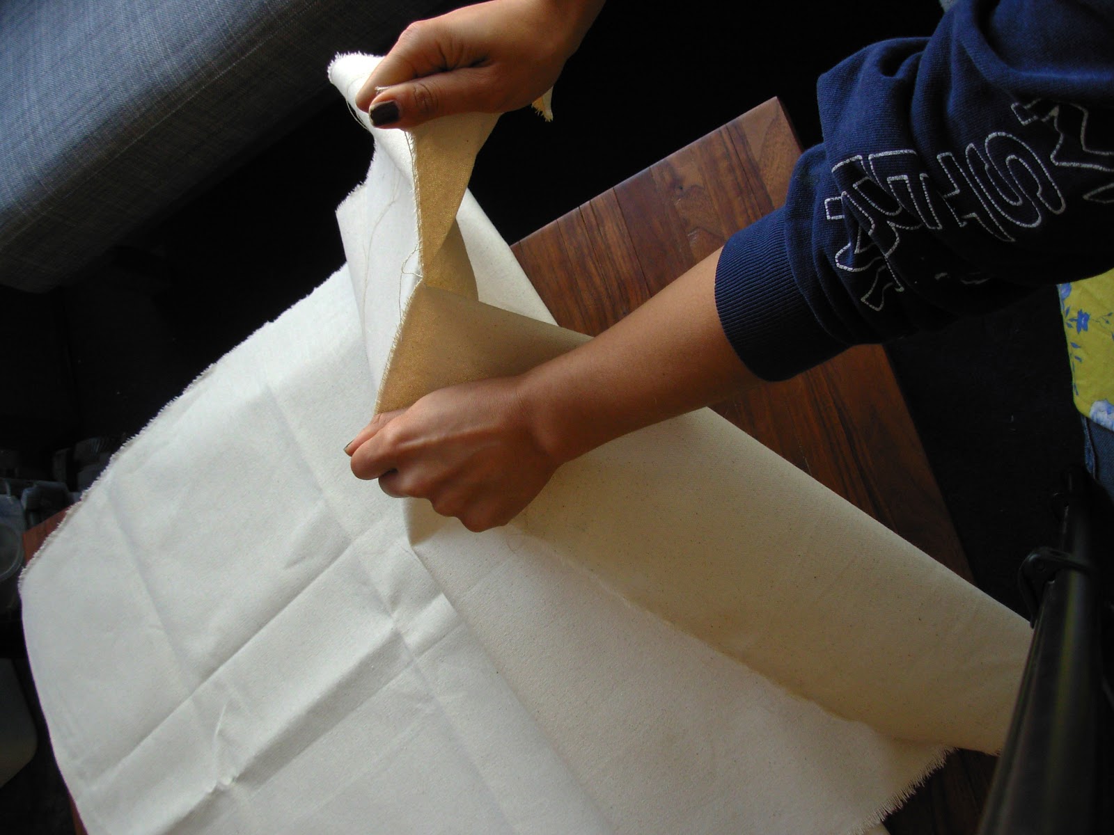 SF Bay Area Etsy Street Team: Tuestorial: Holiday Table Runner