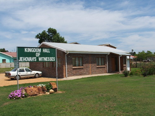 Search For Bible Truths: Windows and Kingdom Halls of Jehovah's Witnesses