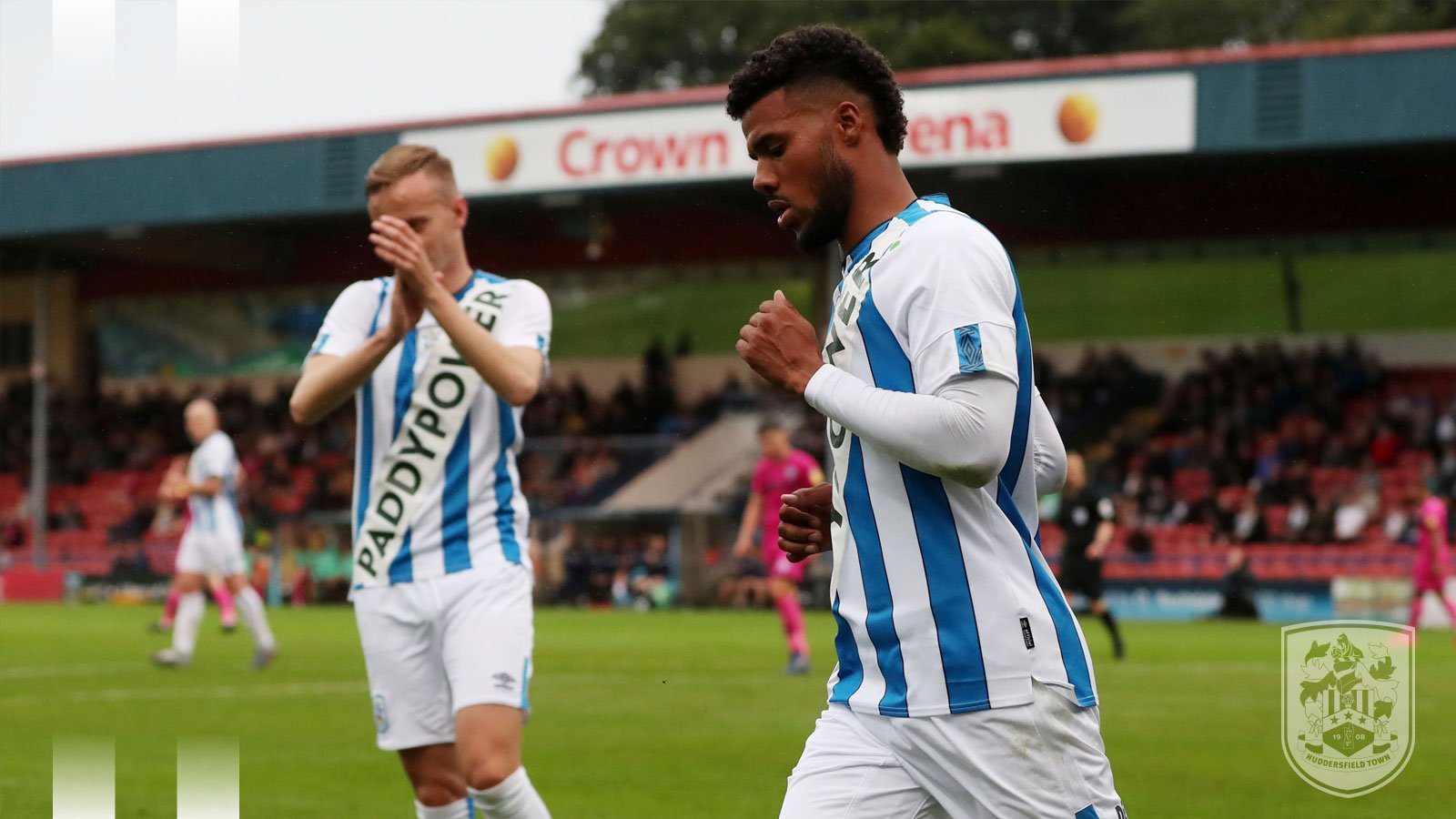 On Pitch: Huddersfield 19-20 Home Kit with Fake PaddyPower Sponsor ...