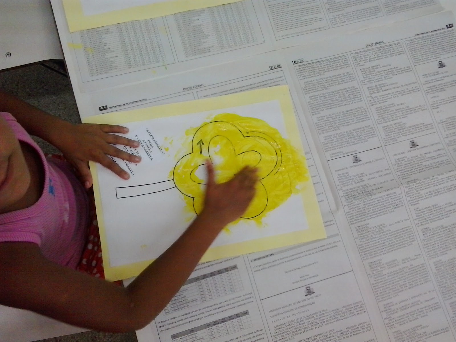 Projeto Leitura: A Flor Amarela / PINTANDO COM AS MÃOS (Jardim I B ...