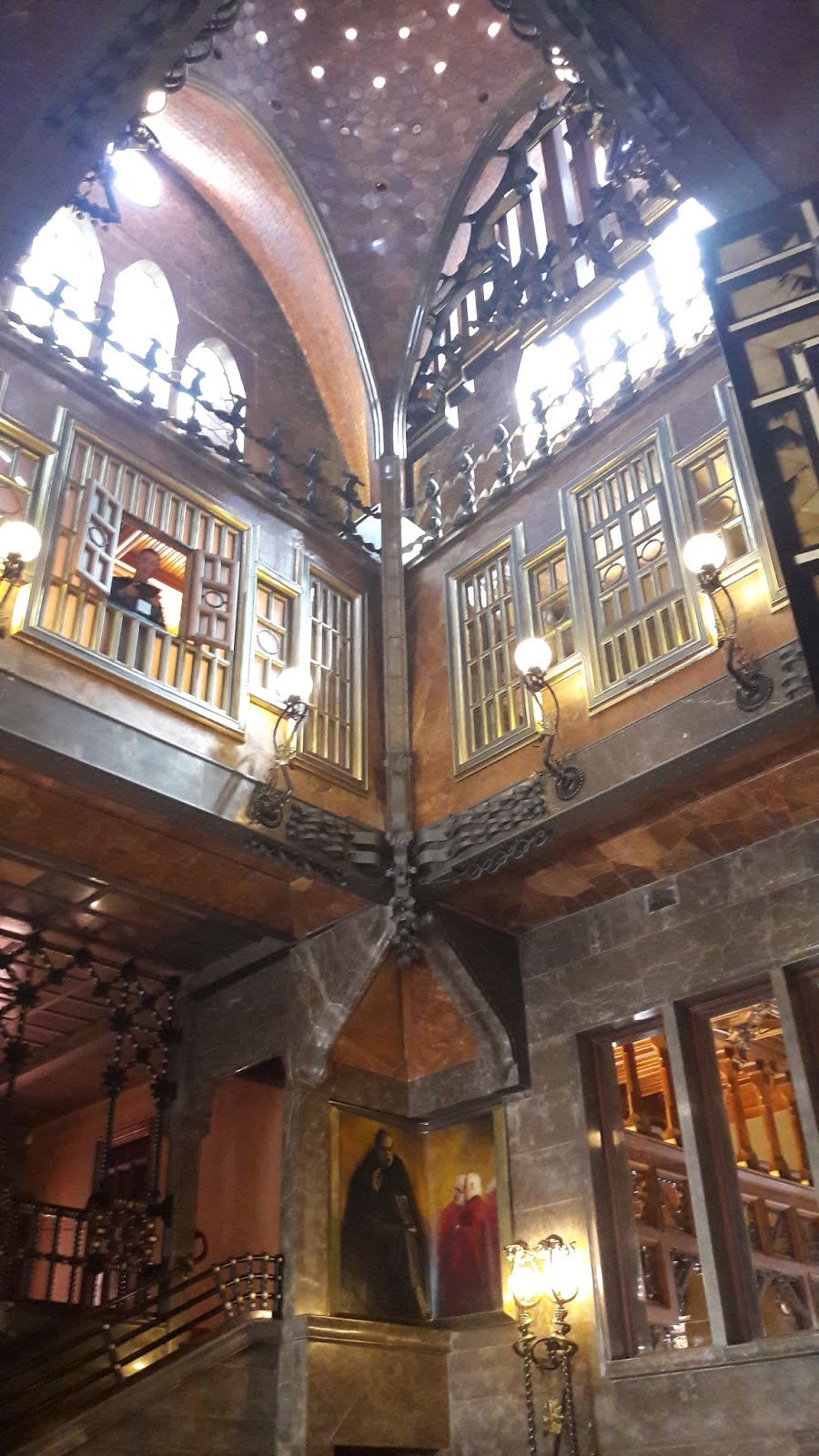 BARCELONA TURISMO, Que ver en Barcelona, visitar Barcelona: EL PALAU ...