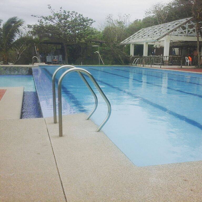 BEACH RESORT REVIEW: Pangil Beach Resort in Currimao, Ilocos Norte ...