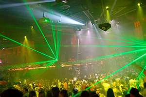 De ANtRo fOr niGht: ¿QUE OPINAN USTEDES SOBRE LOS ANTROS NOCTURNOS ?