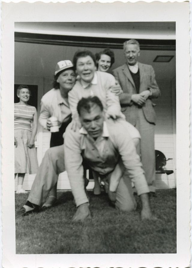 A Collection of 73 Humorous Vintage Photographs From the Past ~ Vintage ...