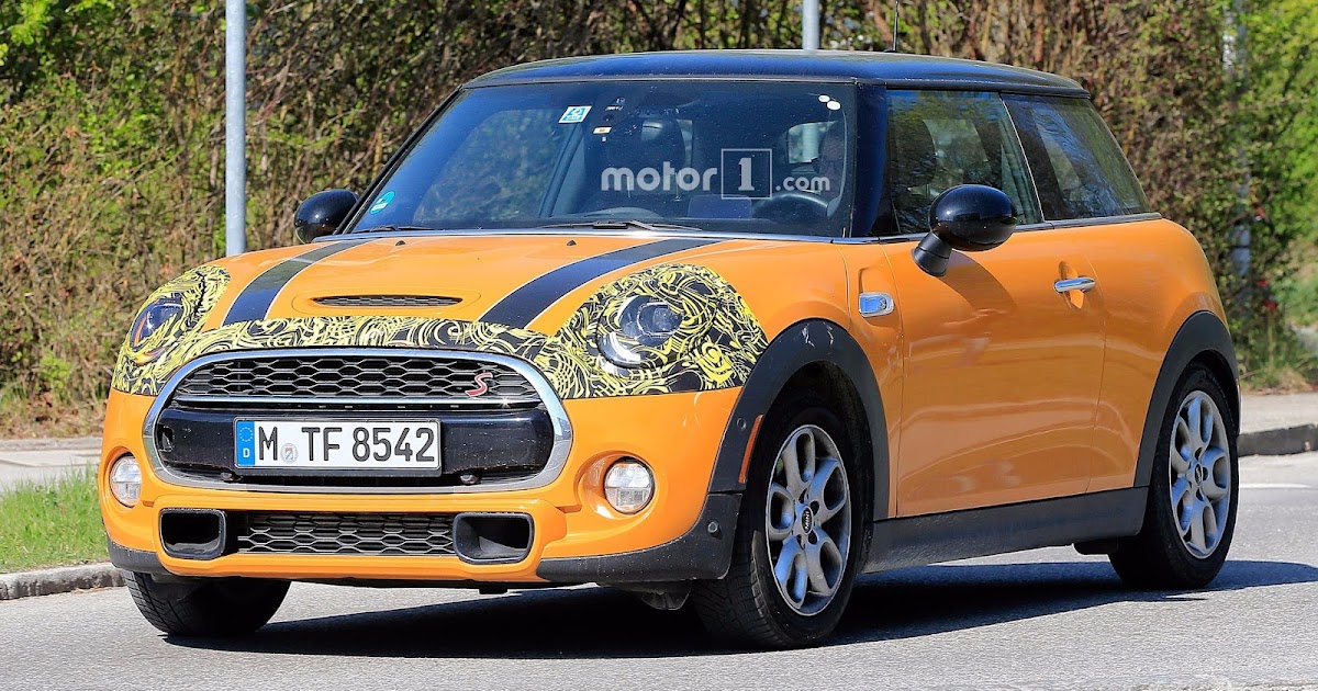 Com leve face-lift, MINI Cooper é flagrado em testes e deve estrear no ...