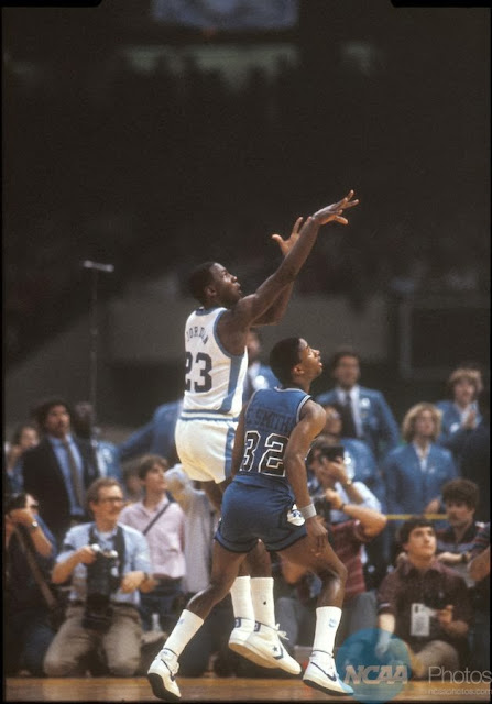 MediaZew: Classic Sports Photo of The Day: MJ's Winning Shot Over ...