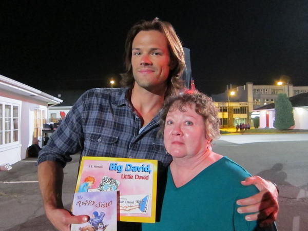 Sobrenaturalife: Fotos S.E.HILTON no Set de filmagens