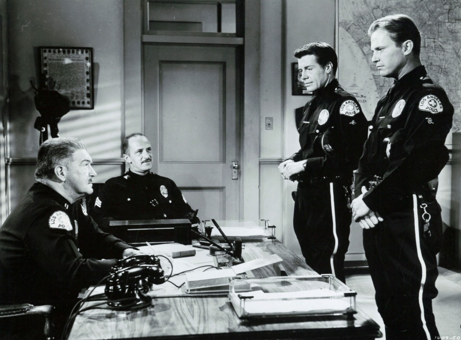 Greenbriar Picture Shows: Taking Law/Order To LA Streets