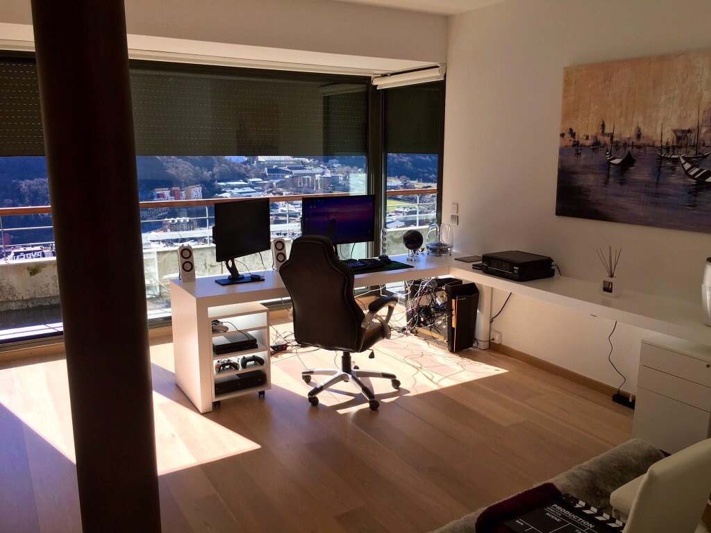 SylexVid Blog: Setup de Vegetta777: los productos que usa Samuel de Luque