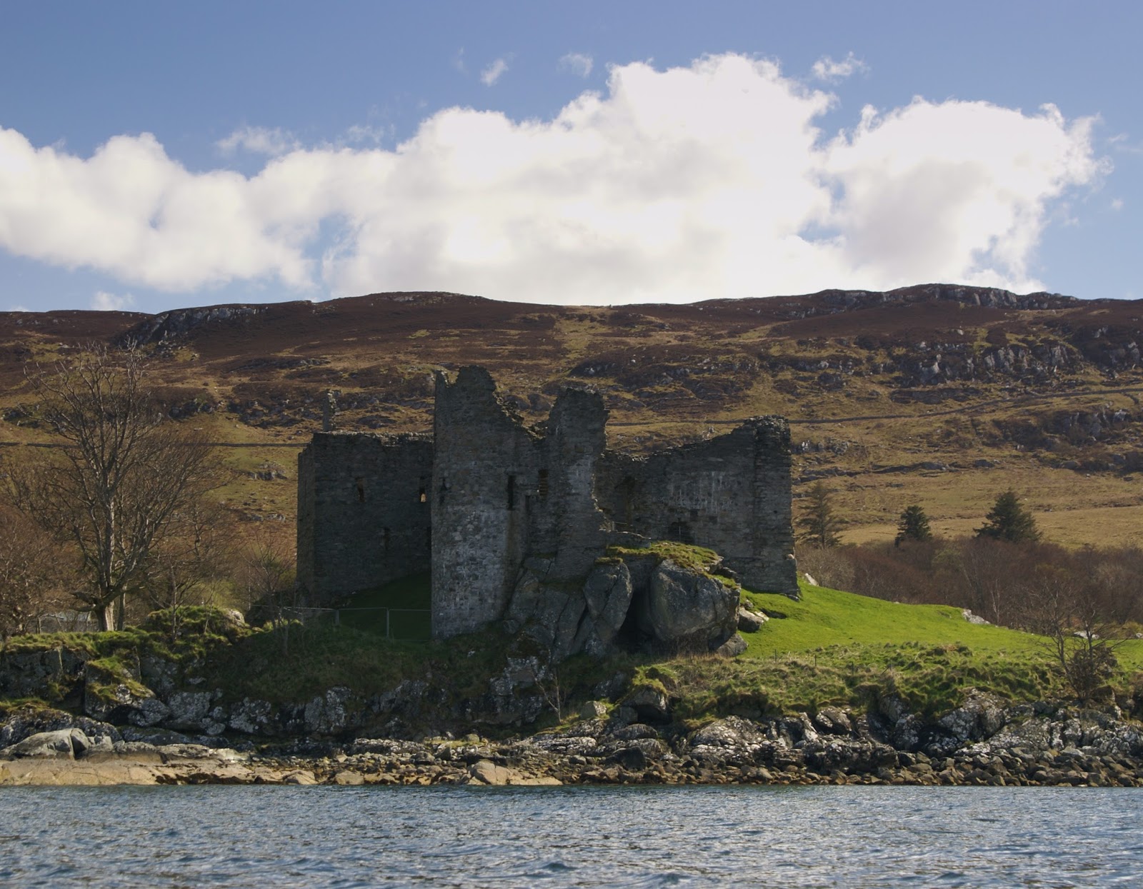 Mountain and Sea Scotland: A long brawl in Loch Sween