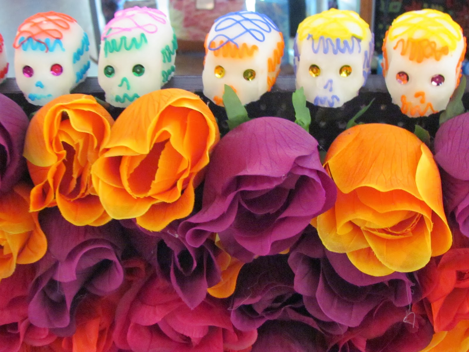 Flavors of the Sun: Day of the Dead: The Calacas, Part I